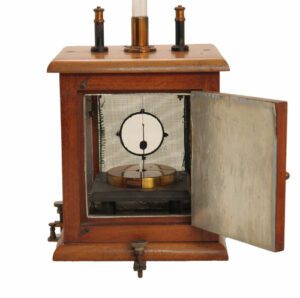An quadrant electrometer - Van Leest Antiques