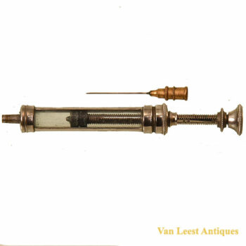 A Pravaz hypodermic syringe in case. The syringe