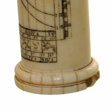 16th century bone and Ivory Sundial - Van Leest Antiques
