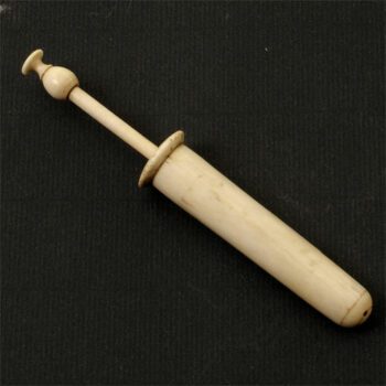 Vaginal bone syringe, 18th century - Van Leest Antiques