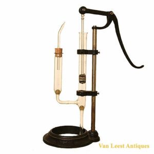 Brahma's hydraulic press - Van Leest Antiques