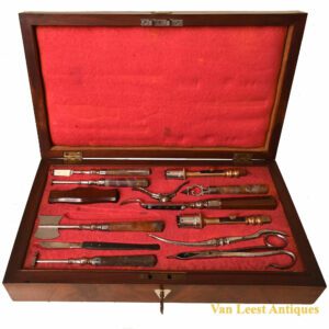 Specialist in scientific & medical instruments ...and more - Van Leest ...