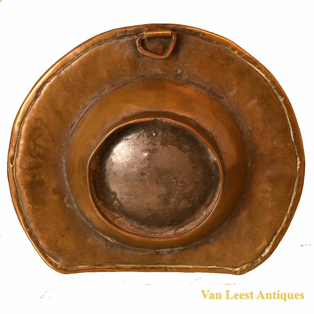 Bloodletting bowl, C. 1800 - Van Leest Antiques