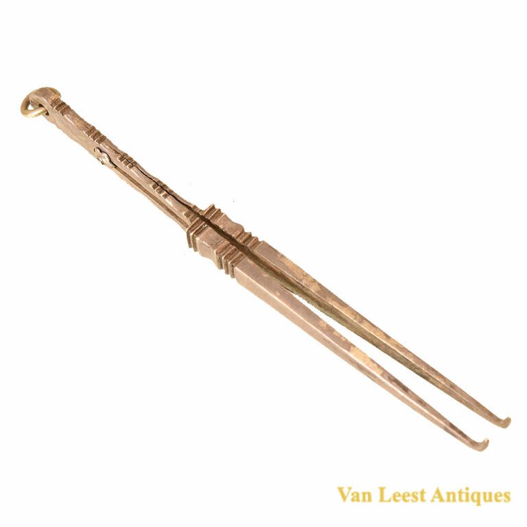 18th century tweezers - Van Leest Antiques