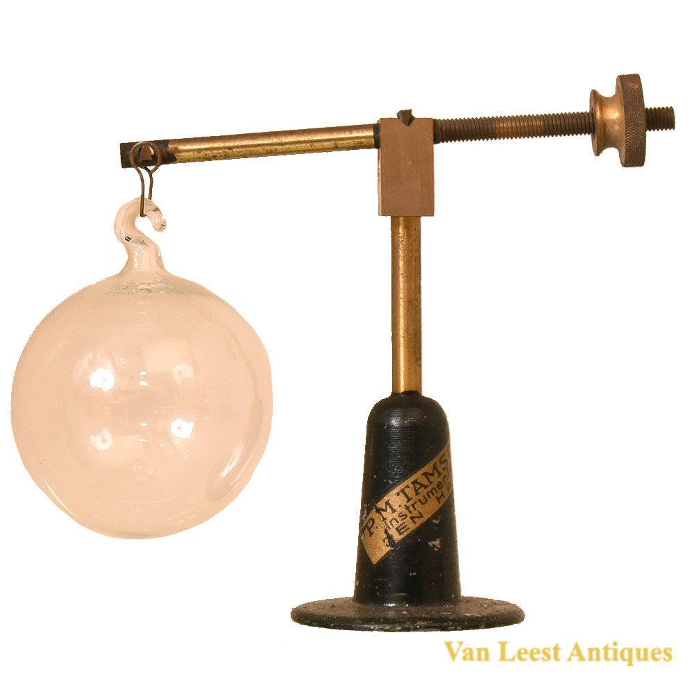 Brahma's hydraulic press - Van Leest Antiques