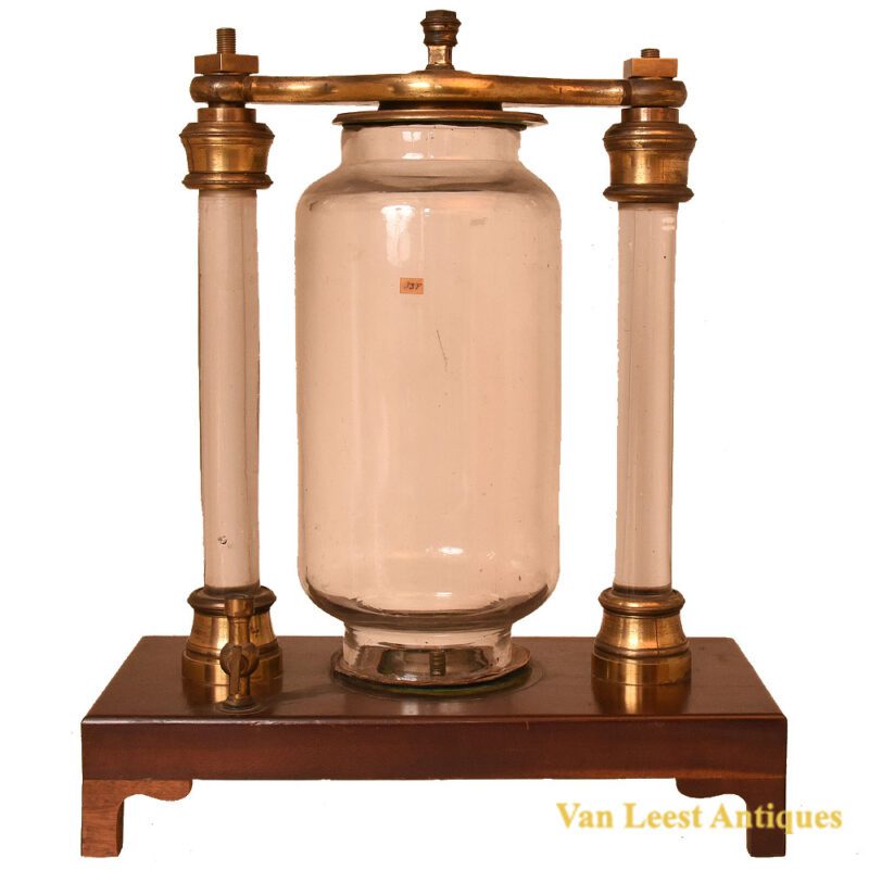 Brahma's hydraulic press - Van Leest Antiques